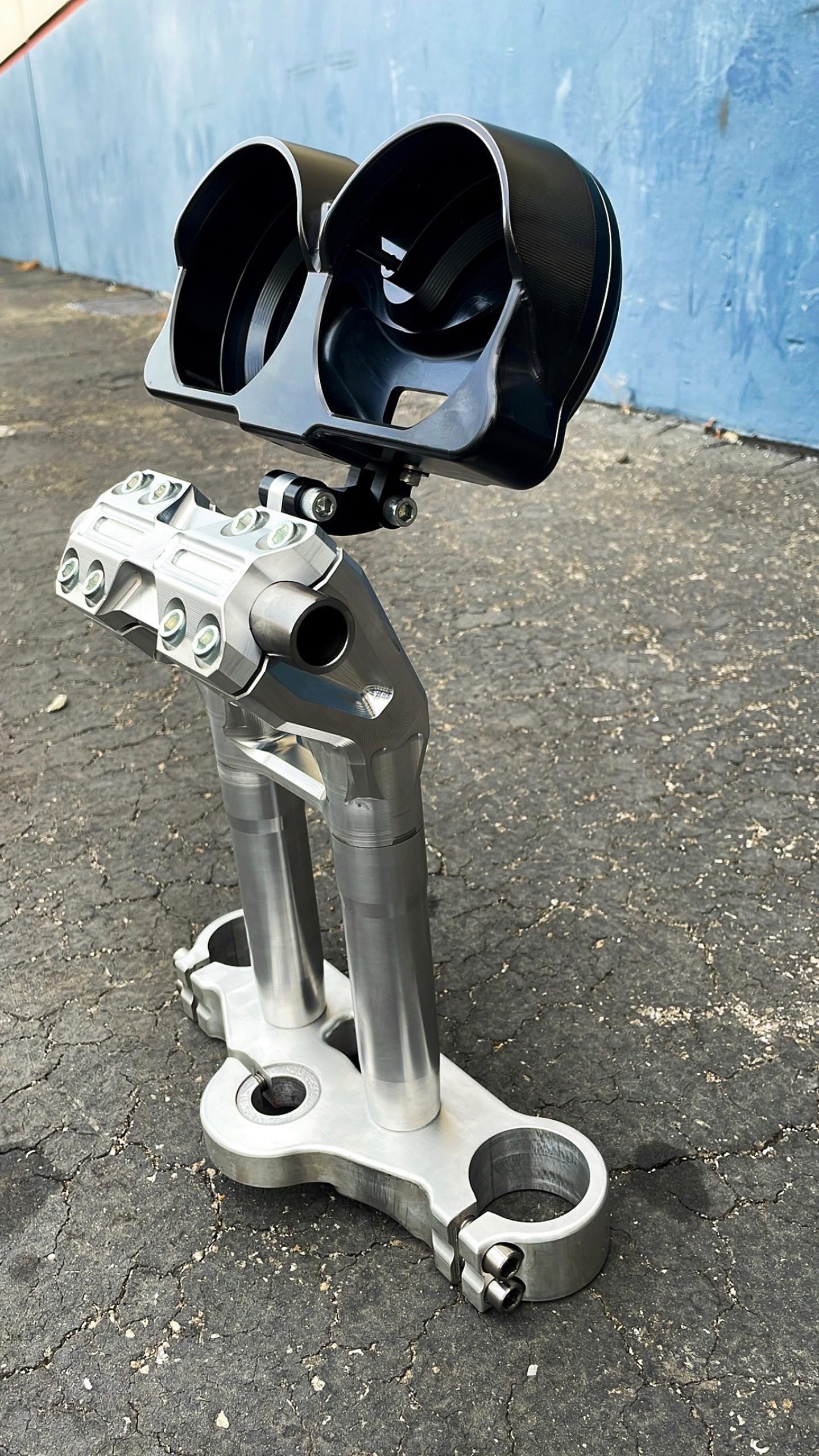 DUAL GAUGE MOUNT - DYNA / SOFTAIL / BAGGER – Vertical Cycles